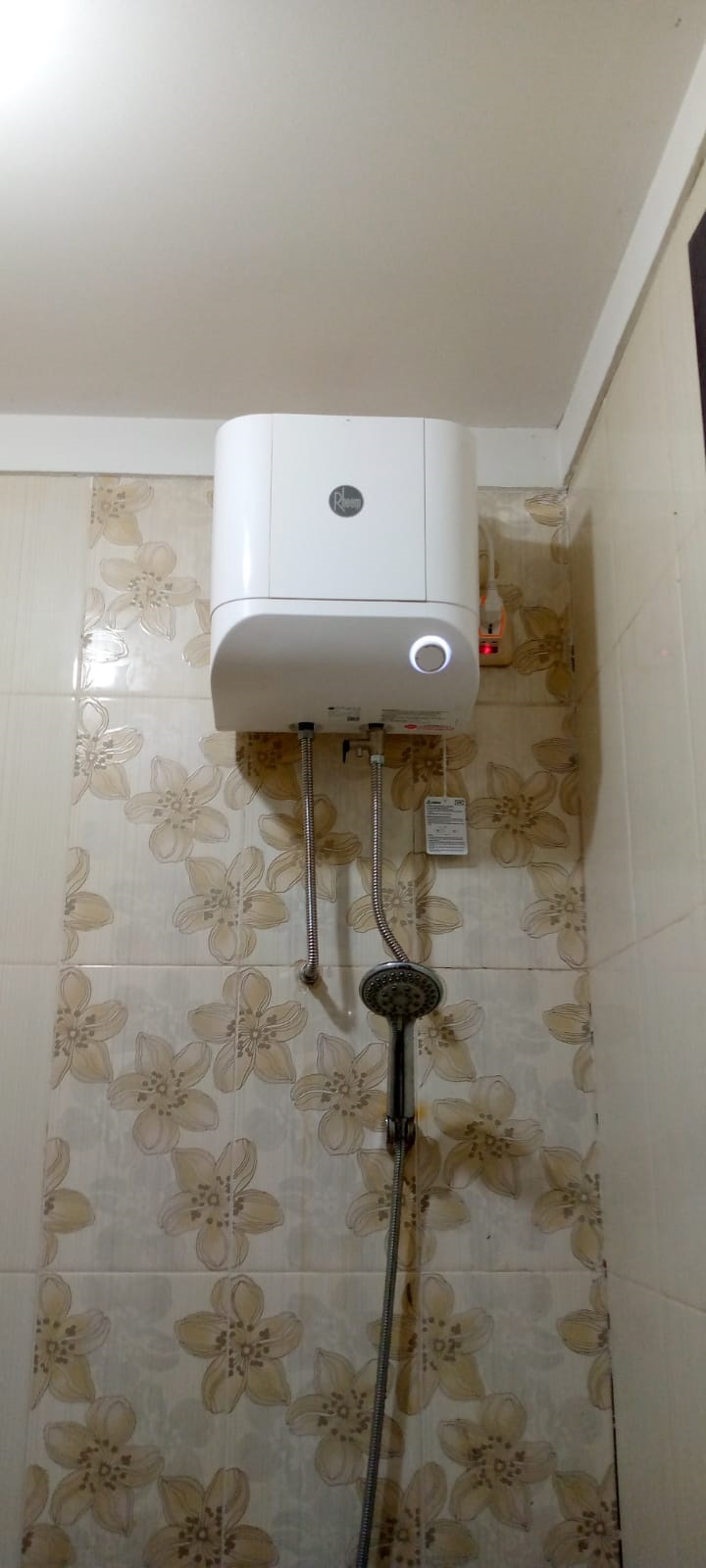 X Well Cube - Electric Water Heater | DVS World